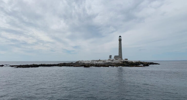 A Complete Guide to Boon Island Lighthouse, Maine (+ Photos & Video) A Complete Guide to Boon Island Lighthouse, Maine (+ Photos & Video)