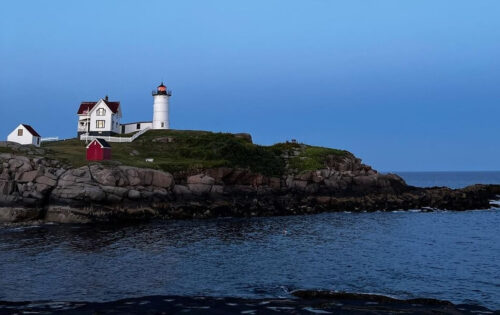 A Complete Guide to Nubble Lighthouse (Cape Neddick Light) + Photos