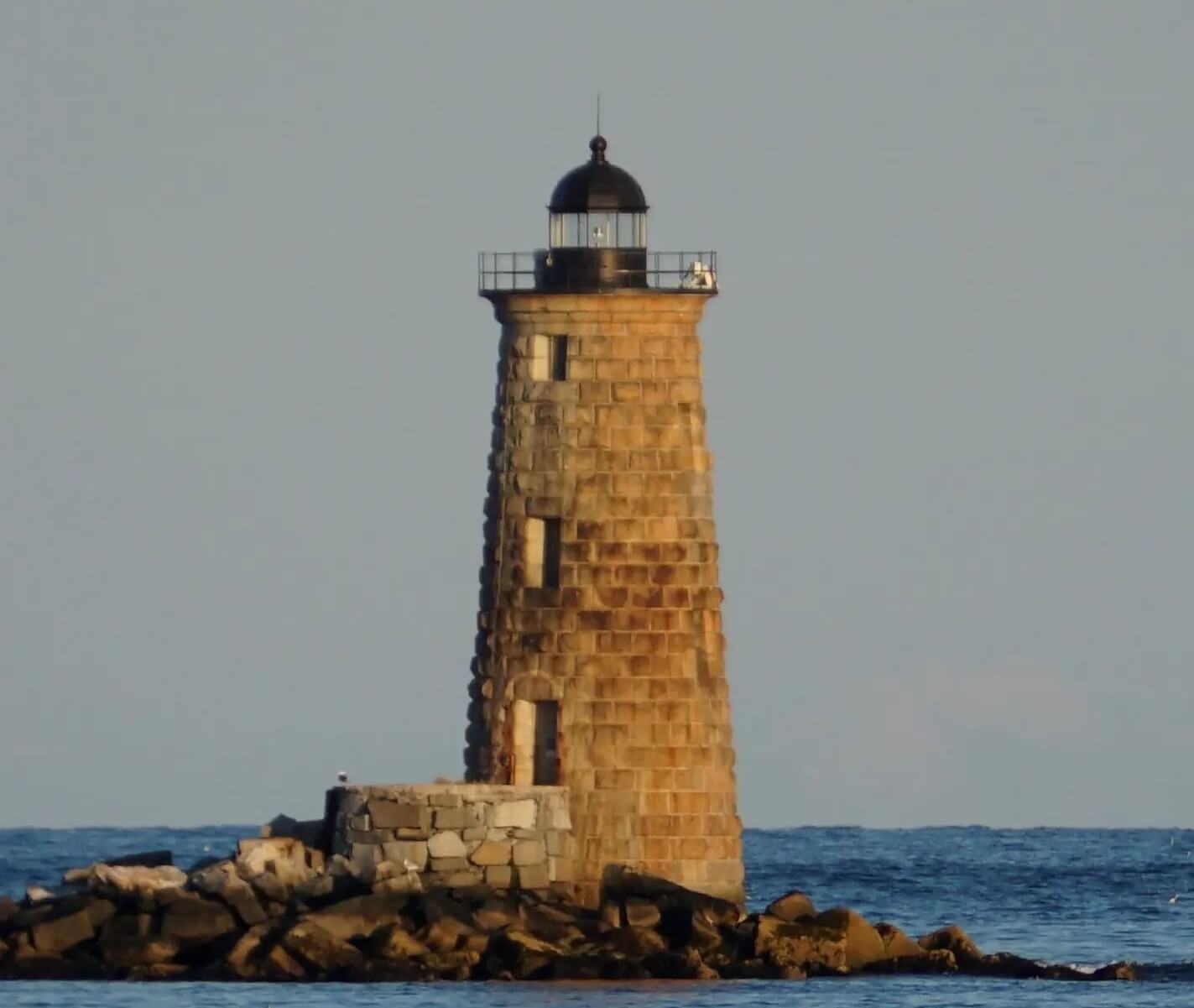 A Complete Guide to Whaleback Lighthouse, Maine (New Photos)
