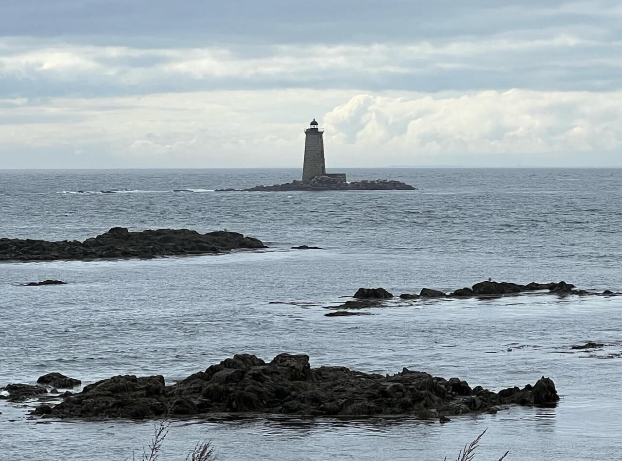 A Complete Guide to Whaleback Lighthouse, Maine (New Photos)